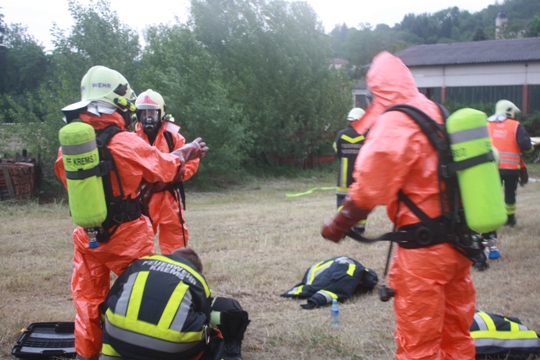 Freiwillige Feuerwehr Krems/Donau - Übung: Tripropylamin - Unfall